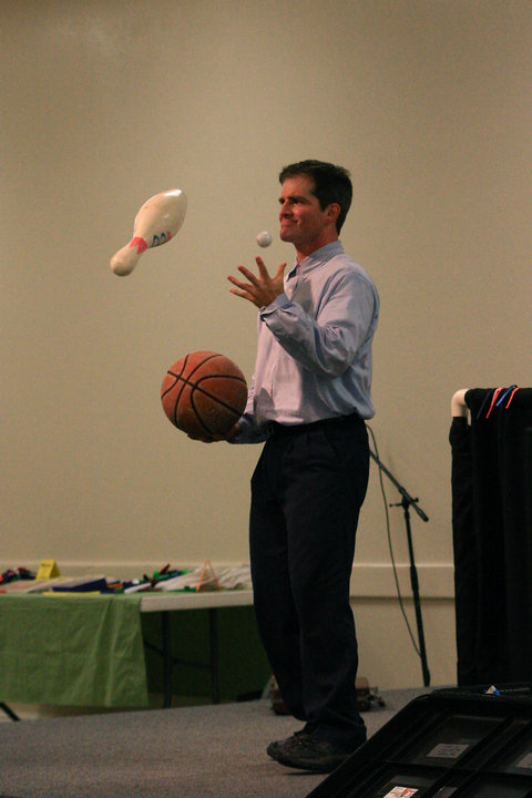 What does a show look like? - Tom Toombs - Christian Children's Performer